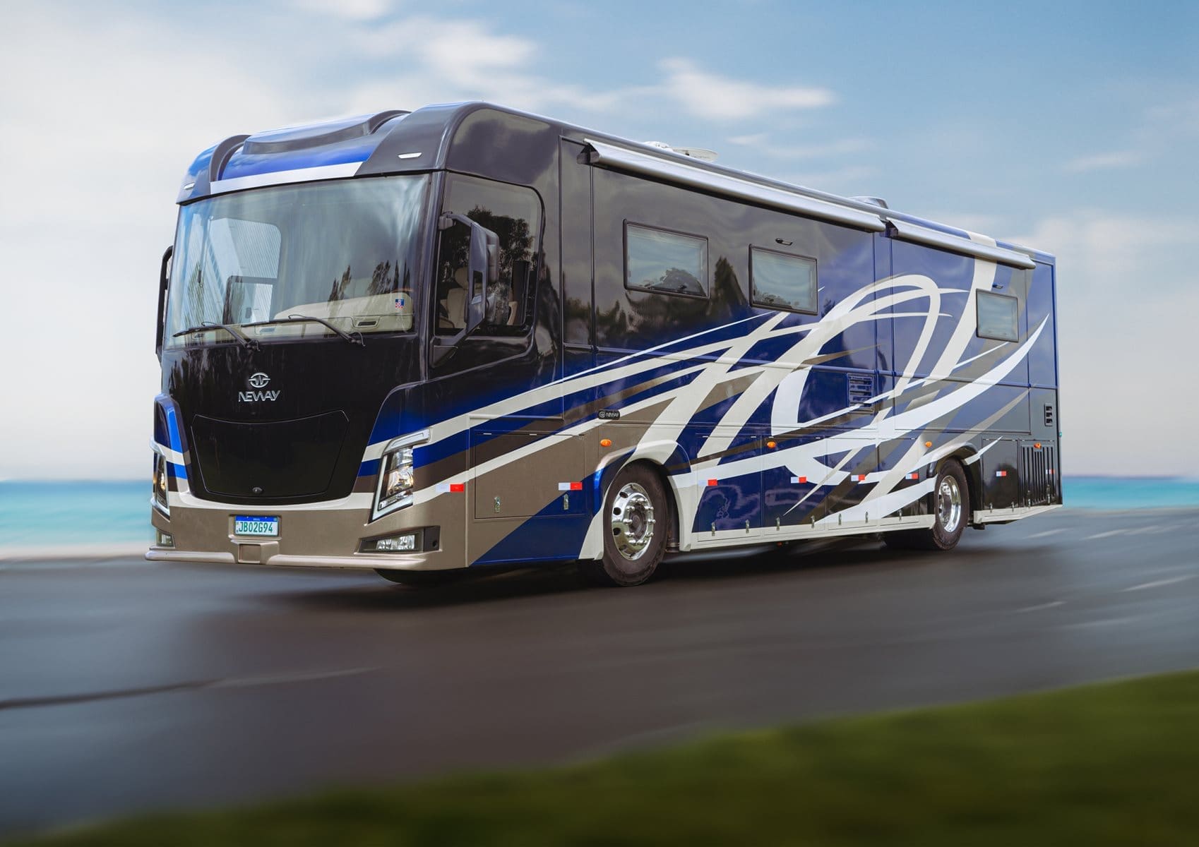 Motorhome Legacy | Neway